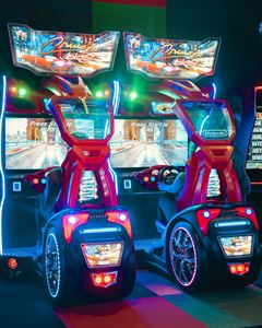 Twisted Pin - Plainfield, IL - Party Venue