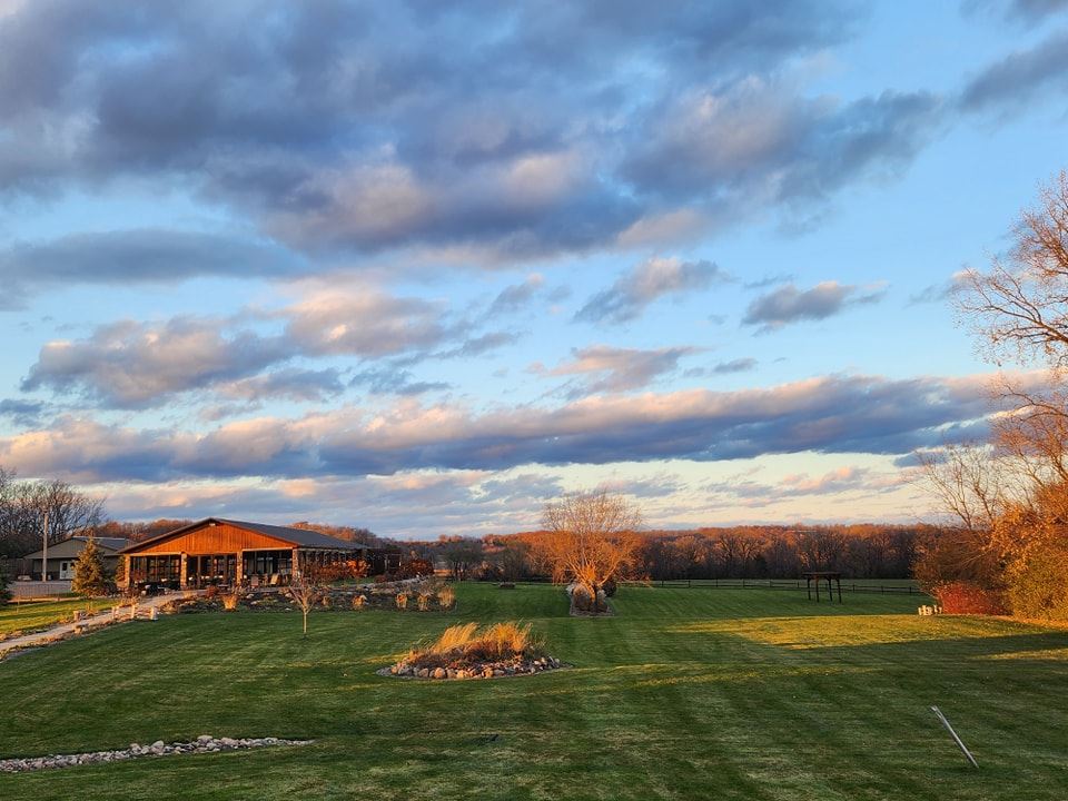 Ridgetop Banquet Facility - Prescott, WI - Wedding Venue