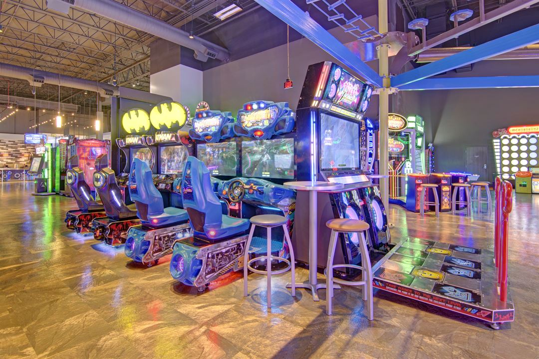 Main Event Entertainment - Avondale, AZ - Party Venue