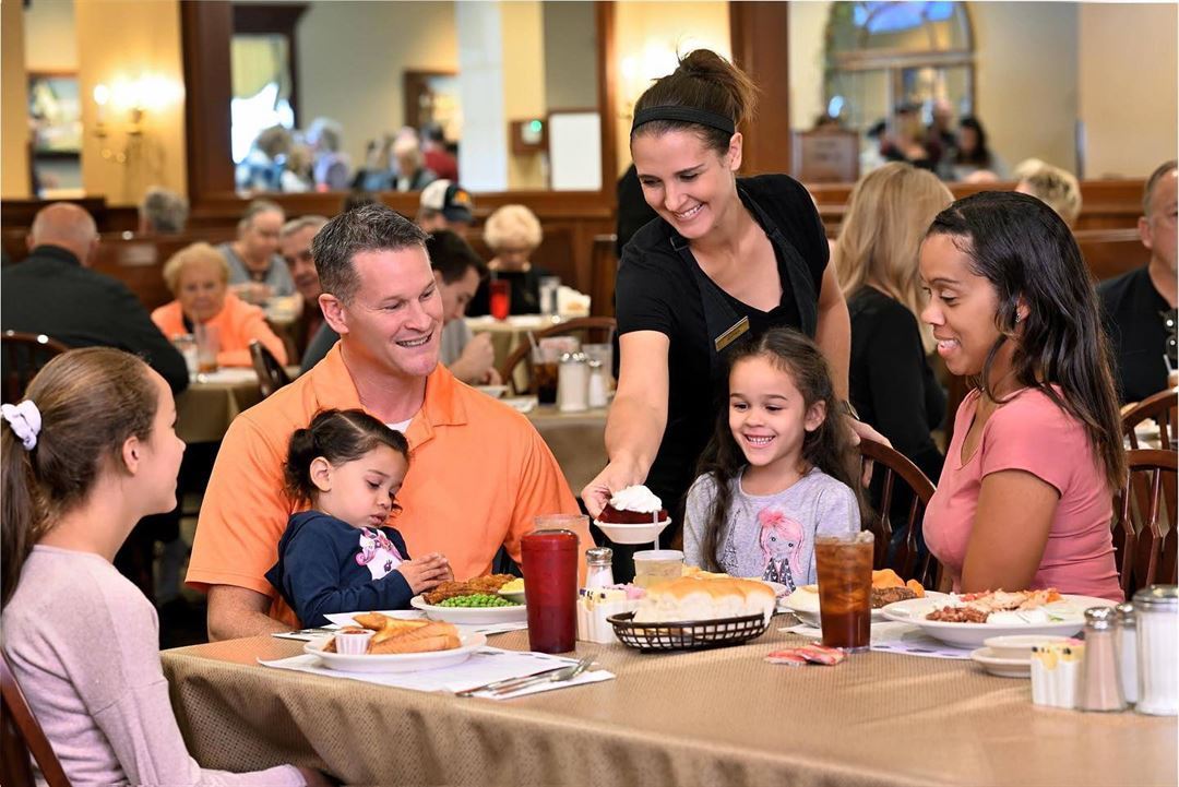 Hartville Kitchen - Hartville, OH - Party Venue