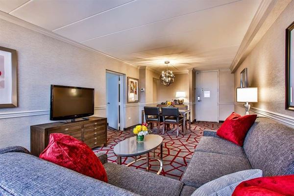 DoubleTree by Hilton Hotel Chicago - Alsip - Alsip, IL - Wedding Venue