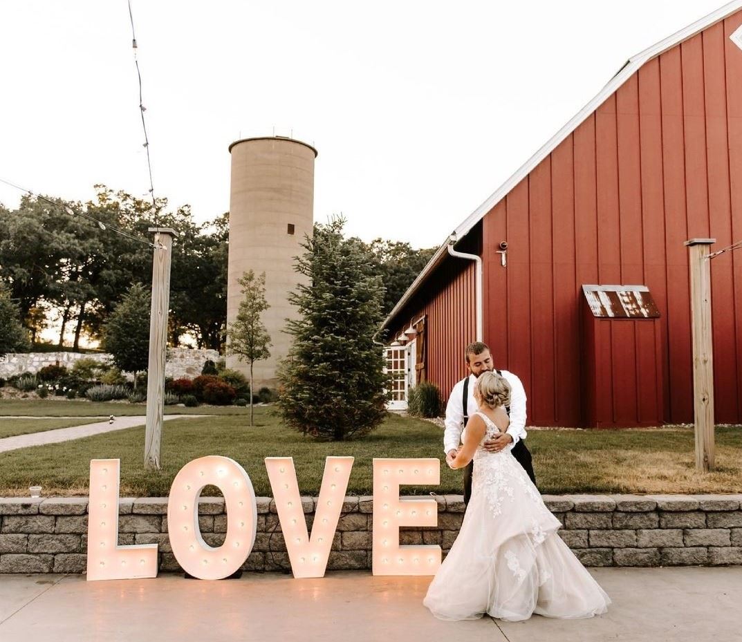 Rolling Ridge Wedding & Event Center - Saint Joseph, MN - Wedding Venue