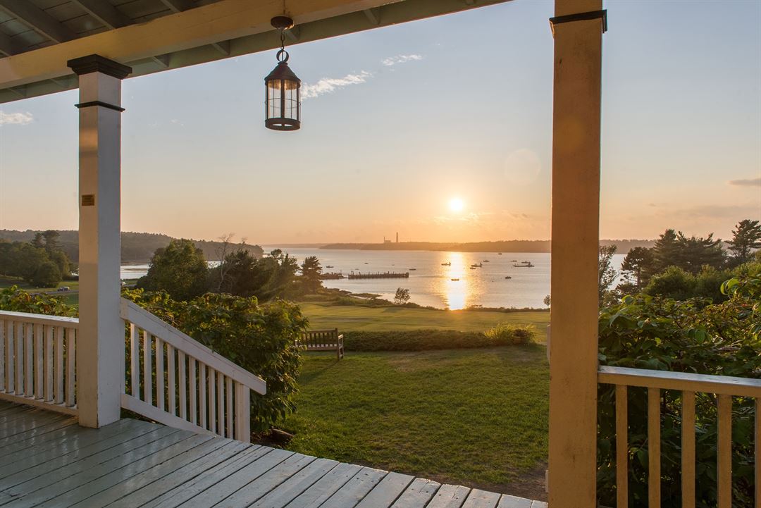 Chebeague Island Inn - Chebeague Island, ME - Wedding Venue