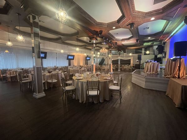 Metro Event Center - Pomona, CA - Wedding Venue