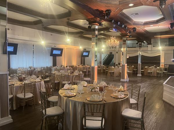 Metro Event Center - Pomona, CA - Wedding Venue