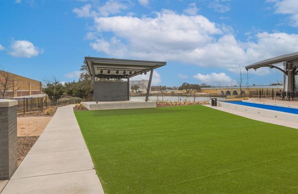 Spare Birdie Public House - Cedar Park, TX - Party Venue