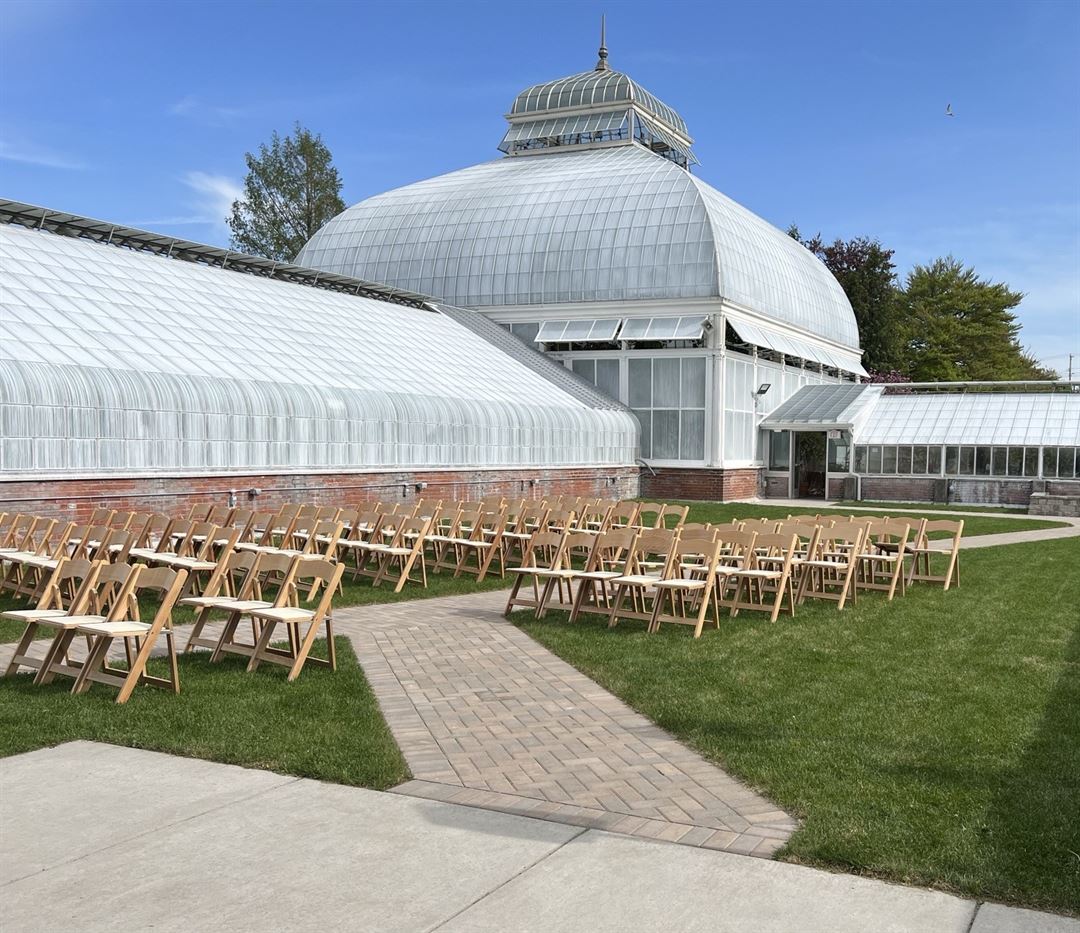 Buffalo and Erie County Botanical Gardens - Buffalo, NY - Wedding Venue