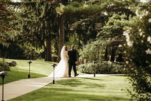 Pine Knob Mansion & Carriage House - Clarkston, MI - Party Venue