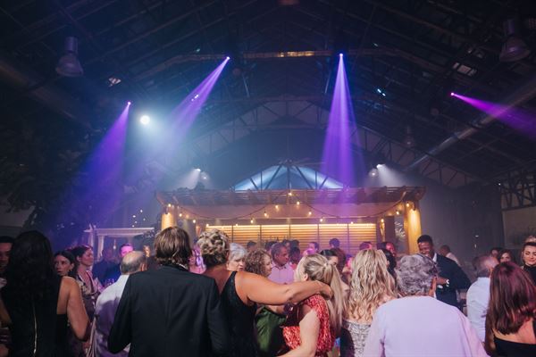 Aquatopia Conservatory - Carp, ON - Wedding Venue