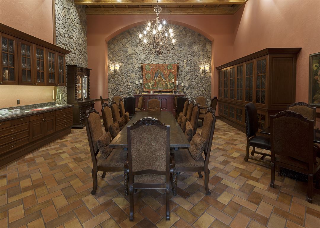 Belle Fiore Estate, Winery and Vineyards - Ashland, OR - Wedding Venue