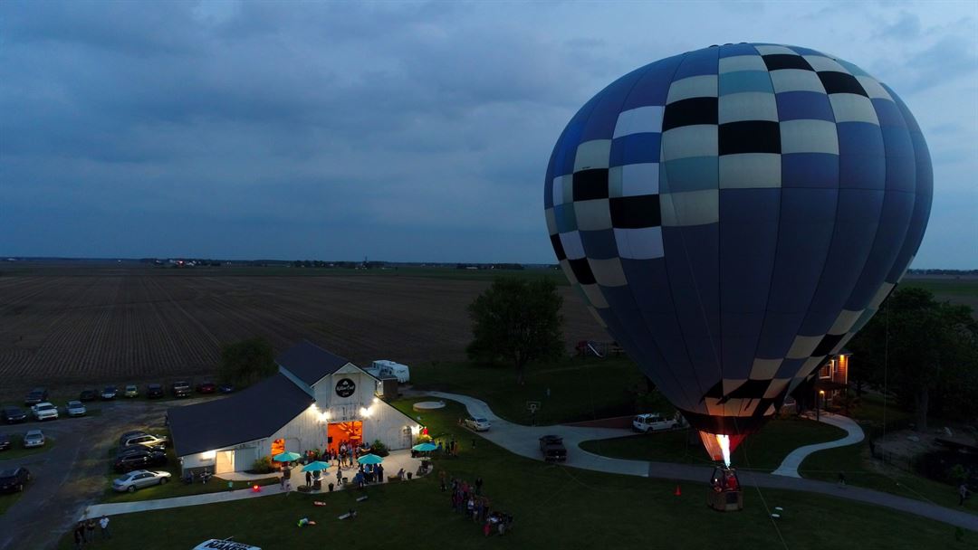 The Willow Creek Barn - Frankfort, IN - Wedding Venue