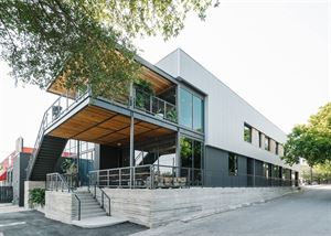 VUKA NORTH LOOP - Austin, TX - Wedding Venue