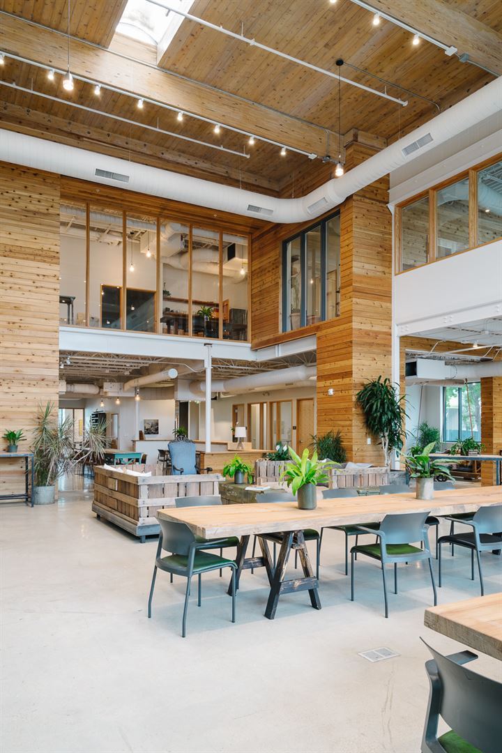 VUKA NORTH LOOP - Austin, TX - Wedding Venue