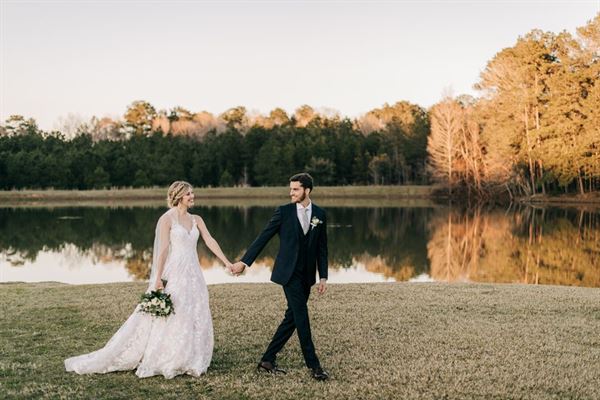 Pine Lake Ranch Wedding & Event Venue - Montgomery, TX - Wedding Venue