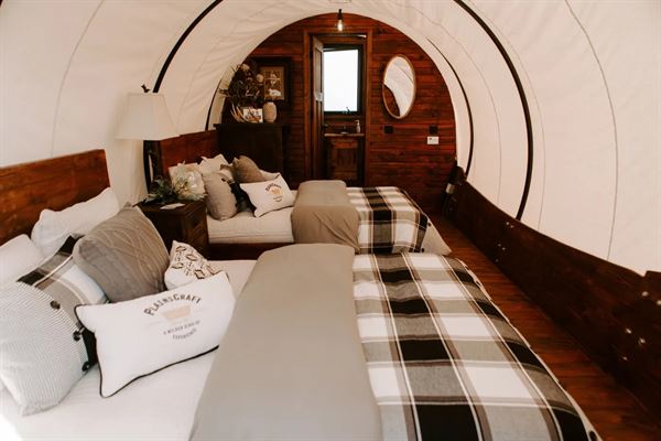 Moon River Ranch - Satin, TX - Party Venue