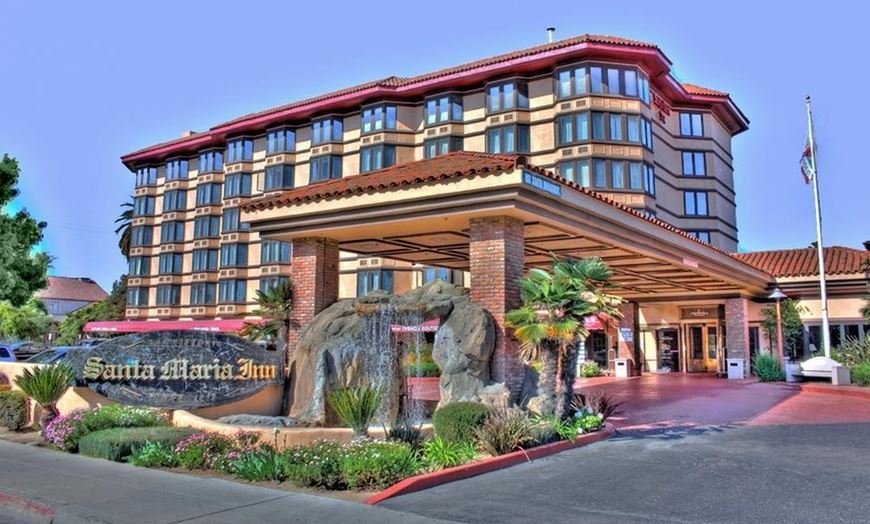 Historic Santa Maria Inn - Santa Maria, CA - Wedding Venue