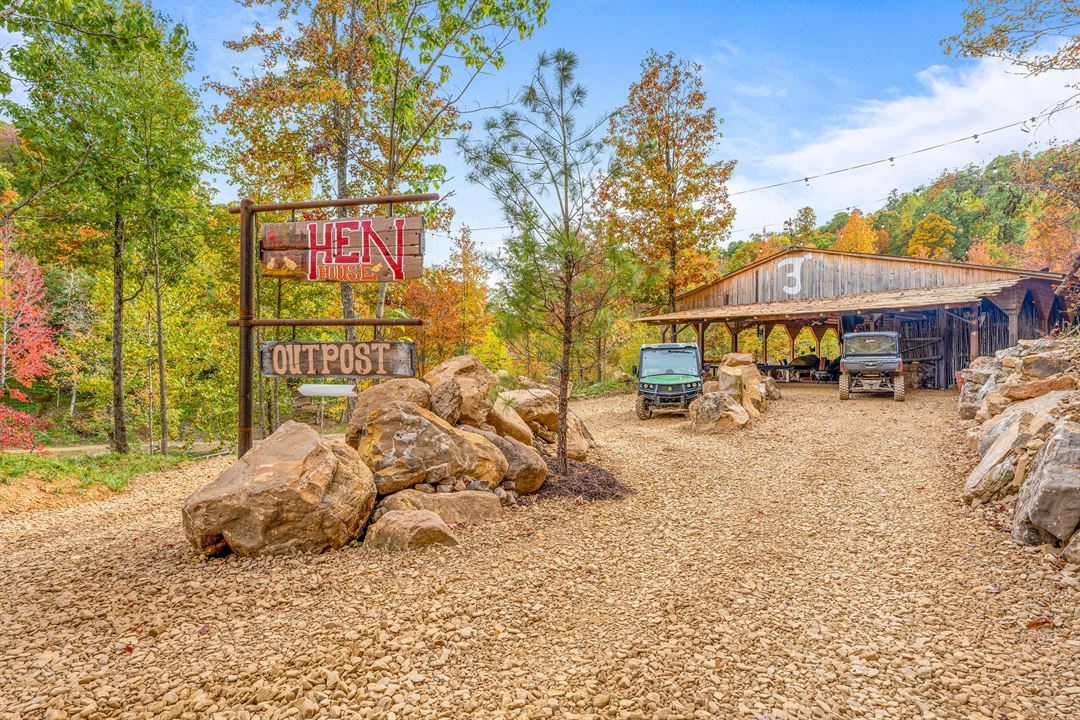 J3 At The Gap - Jasper, AR - Wedding Venue