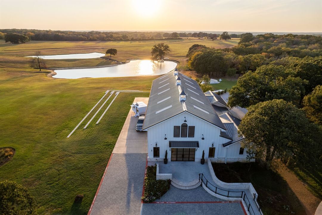 Bella Cavalli Events - Aubrey, TX - Party Venue