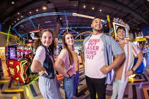 Main Event Chesterfield - Chesterfield, MO - Party Venue