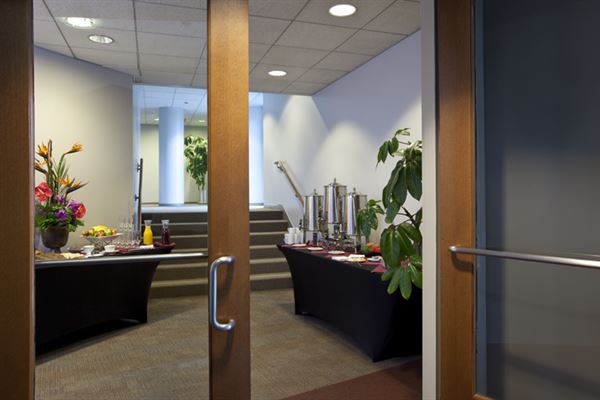 Gleacher Conference Center I University of Chicago Booth School of ...