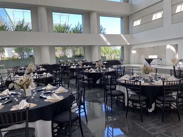 Roundhouse Market and Conference Center - San Ramon, CA - Meeting Venue