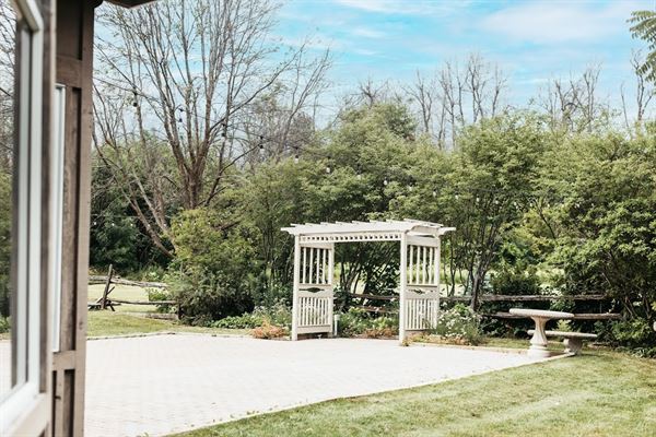 Strathmere - North Gower, ON - Wedding Venue