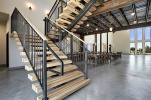 Rustic Daisy Event Barn - Nampa, ID - Wedding Venue