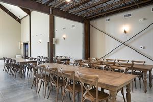 Rustic Daisy Event Barn - Nampa, ID - Wedding Venue