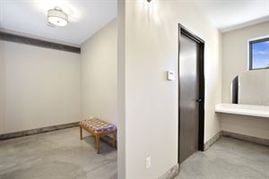 Rustic Daisy Event Barn - Nampa, ID - Wedding Venue