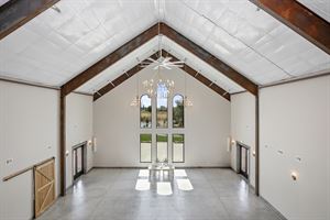 Rustic Daisy Event Barn - Nampa, ID - Wedding Venue