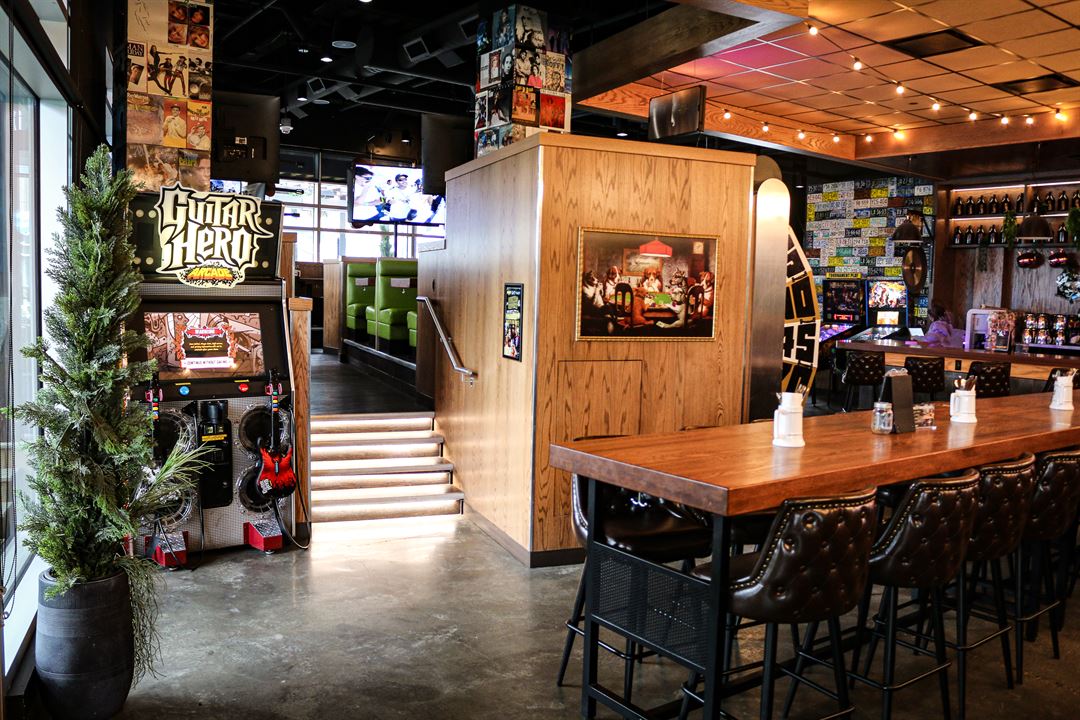 The Banquet Bar - University District - Calgary, AB - Party Venue