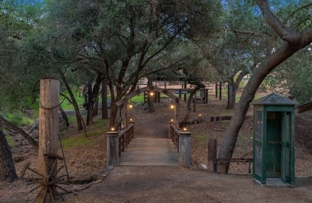Gemini Moon Ranch - Temecula, CA - Party Venue