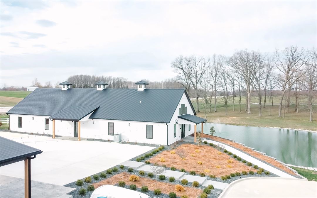 Phillips Grove - Radcliff, KY - Wedding Venue