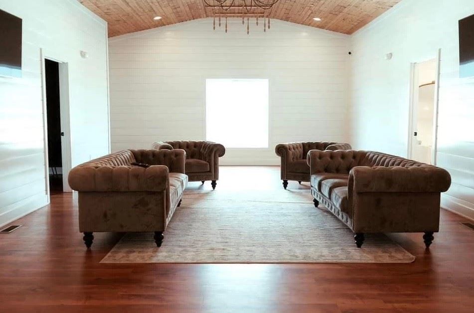 Phillips Grove - Radcliff, KY - Wedding Venue