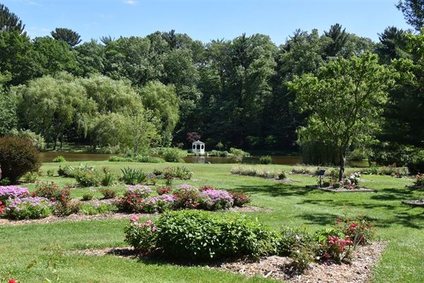 Friendship Botanic Gardens - Michigan City, IN - Wedding Venue