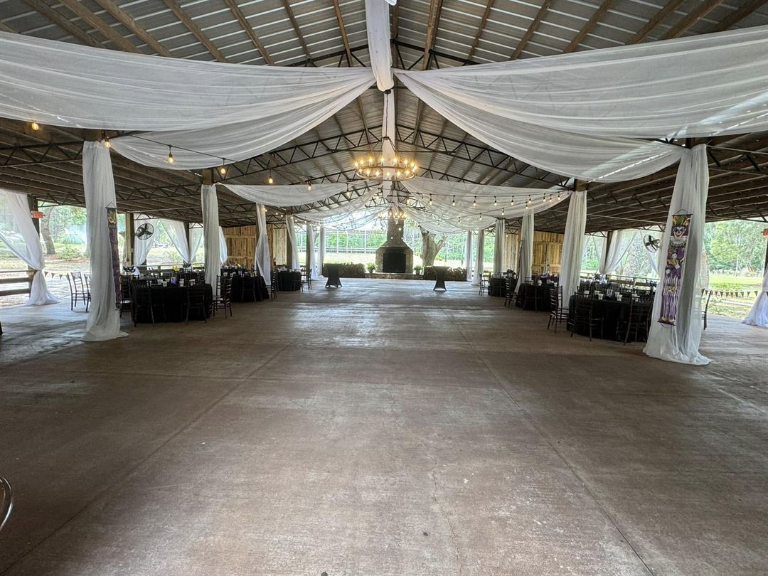 Rustic Oaks Ranch - High Springs, FL - Wedding Venue