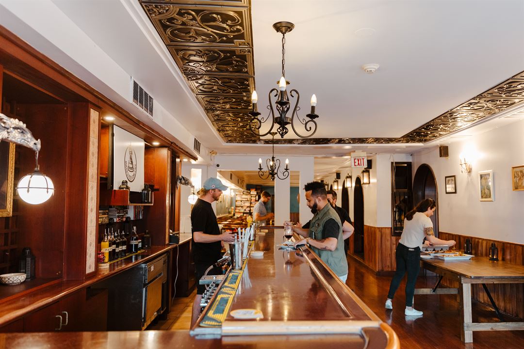 Queen & Rook Game Cafe - Philadelphia, PA - Party Venue