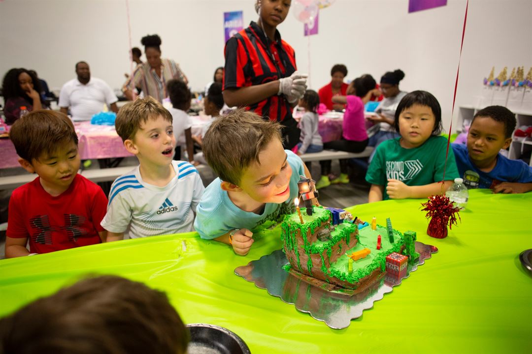 Cosmic Air Adventure Park & Arcade - Houston, TX - Party Venue
