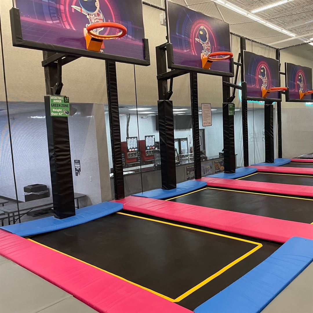 Cosmic Air Adventure Park & Arcade - Houston, TX - Party Venue