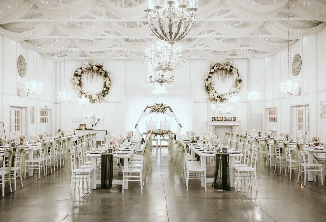 Saxon Manor Weddings - Brooksville, FL - Party Venue