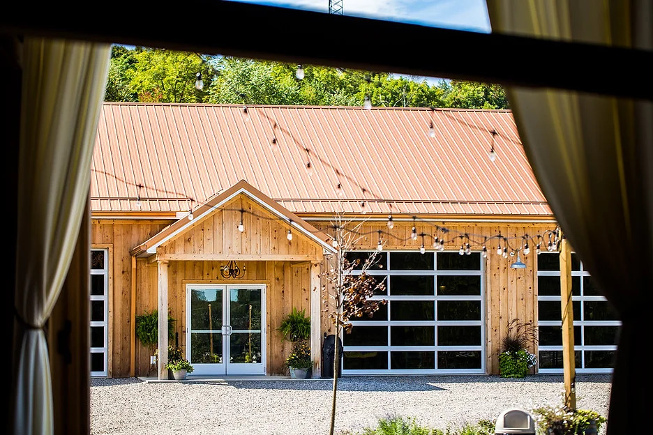 Rusty River Barn - Utica, OH - Wedding Venue