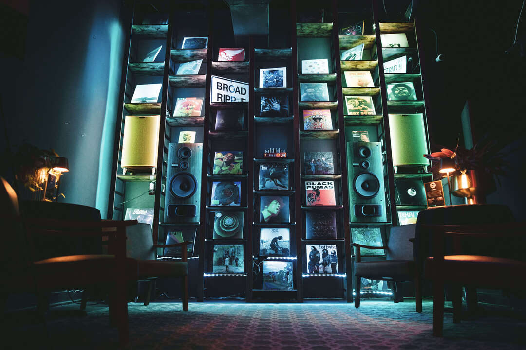 Turntable - Indianapolis, IN - Party Venue