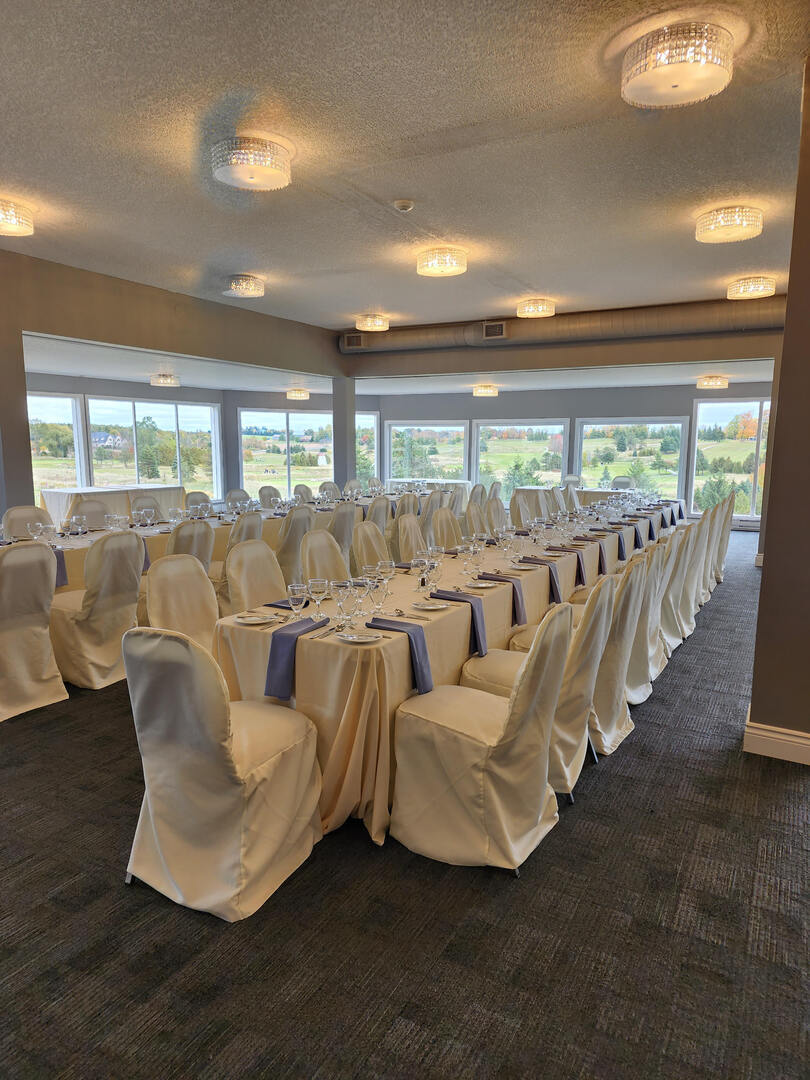 Ariss Valley Golf & Country Club - Ariss, ON - Wedding Venue
