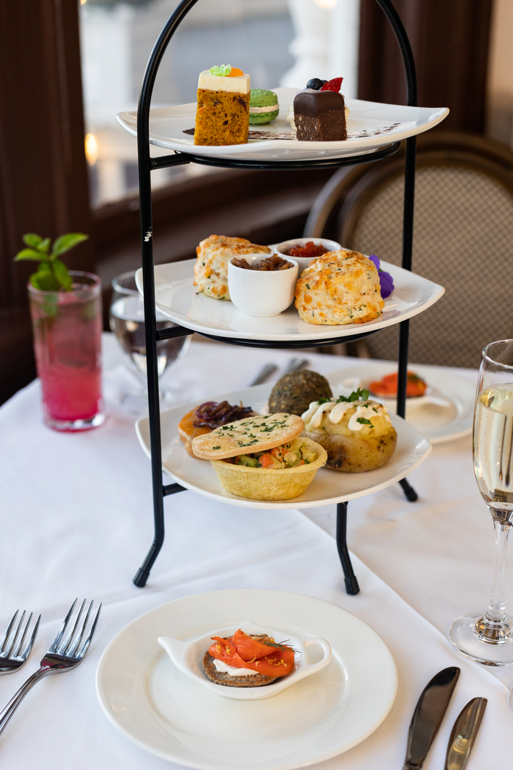 Pendray Inn and Tea House - Victoria, BC - Wedding Venue