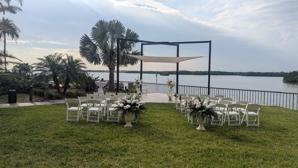 DoubleTree by Hilton Tampa Rocky Point Waterfront - Tampa, FL - Wedding ...