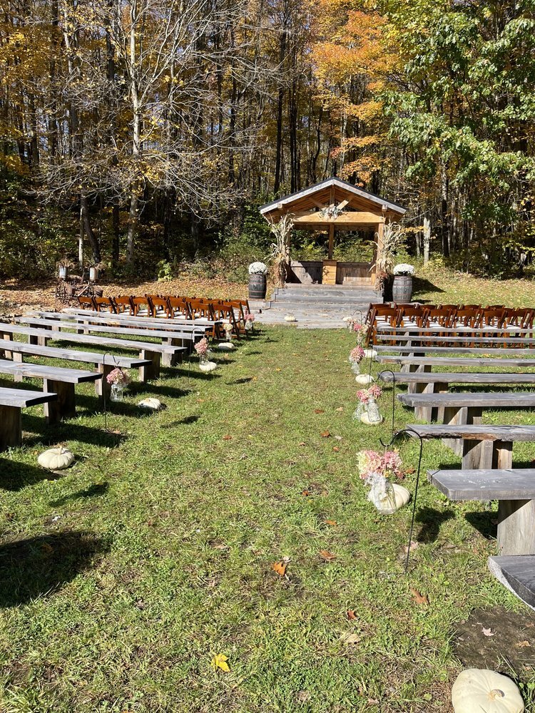 Hinckston Run Farm - Johnstown, PA - Wedding Venue