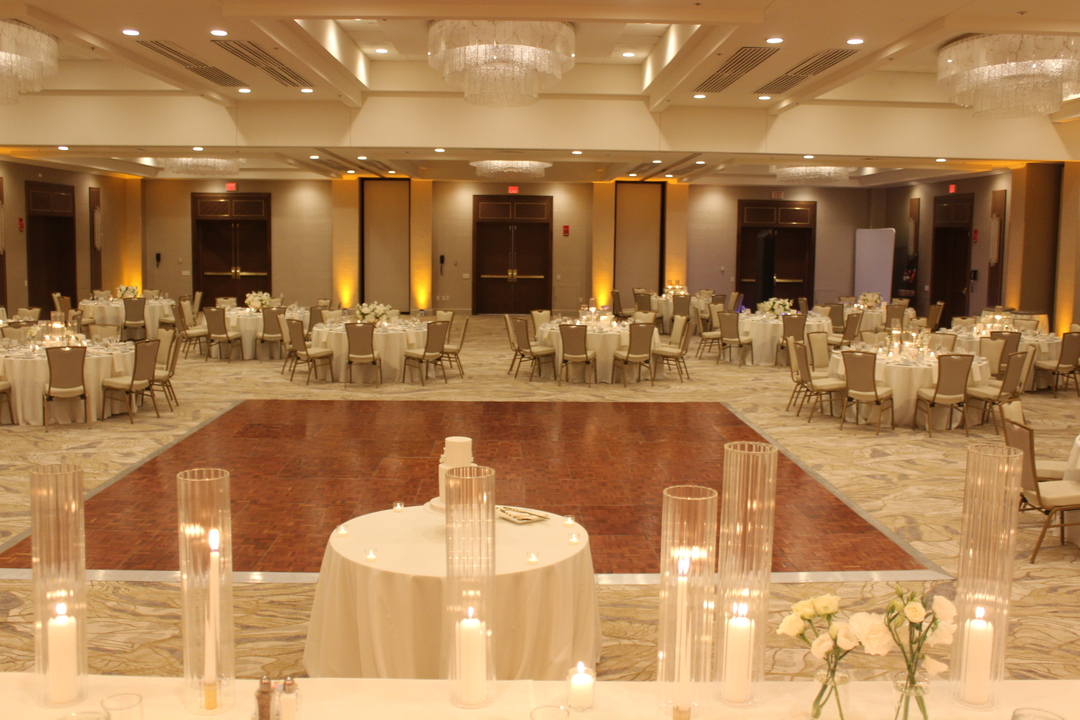 Detroit Marriott Troy - Troy, MI - Wedding Venue