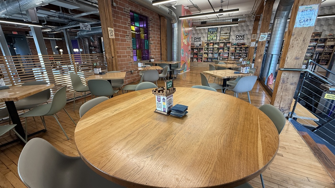 Rook Room Game Lounge & Cafe - Des Moines, IA - Party Venue